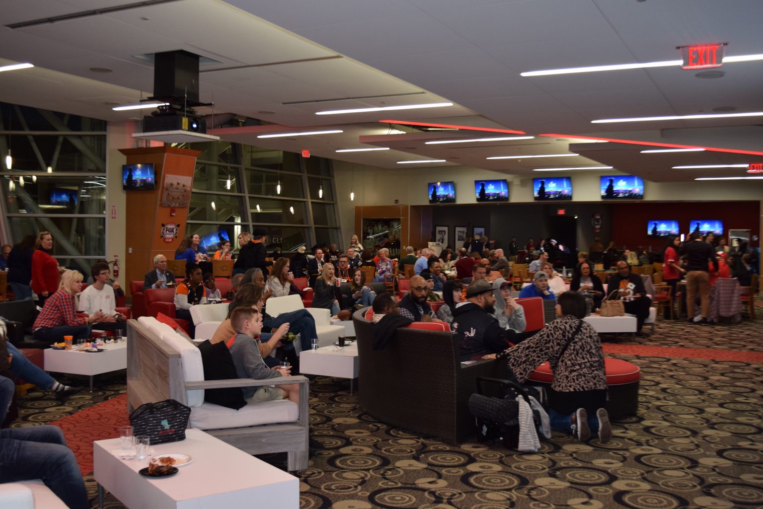 Lindner Center of HOPE Super Bowl Event Returns - Lindner Center of HOPE